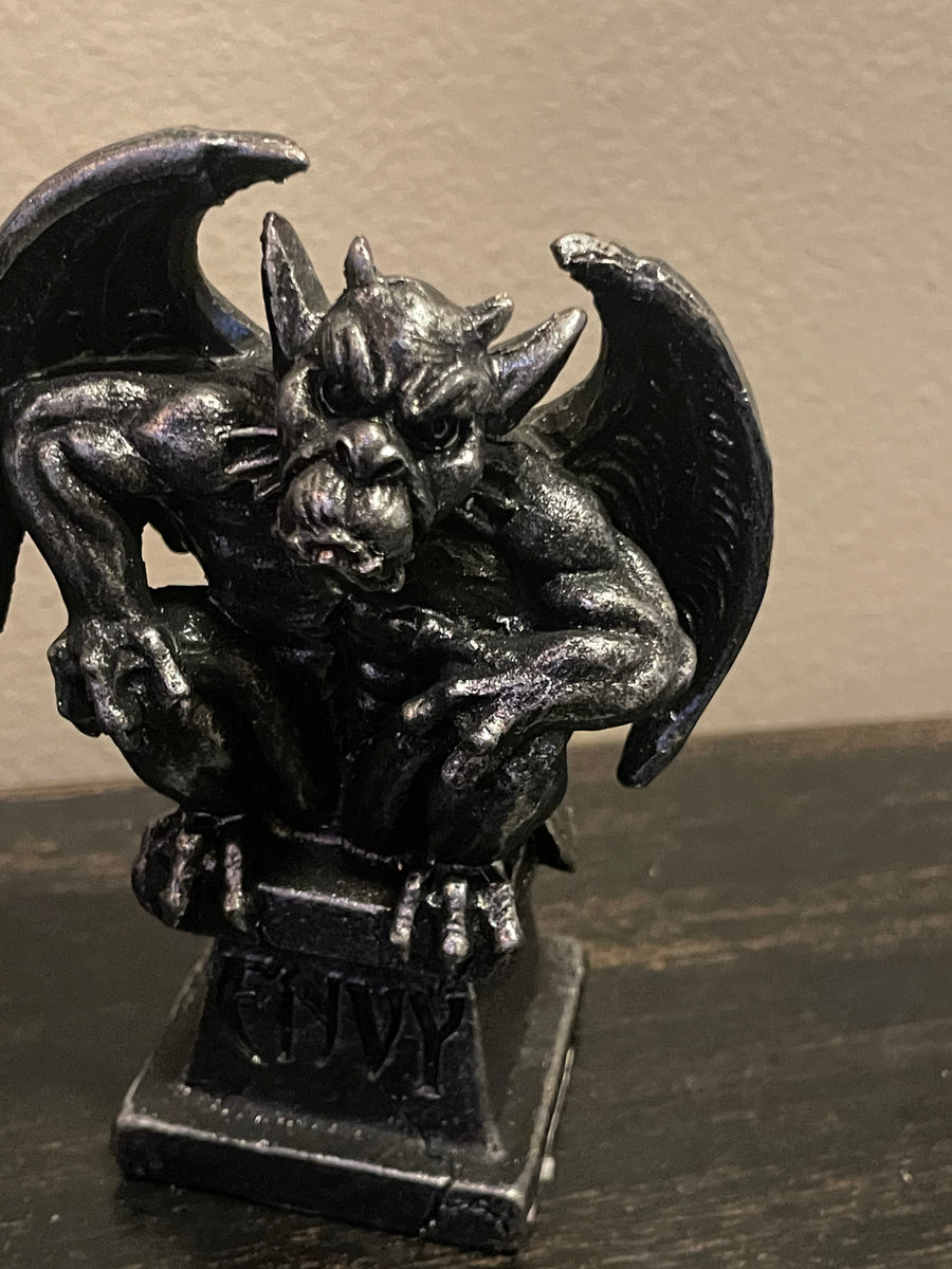 Gargoyle creature – Home2spirits